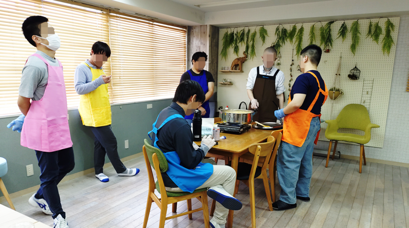 Bi-z Labo | 【社内調理実習】”一人暮らしのための”ミートソーススパゲッティ調理実習 - 成年者向け施設ブログ | 障害者ドットコム